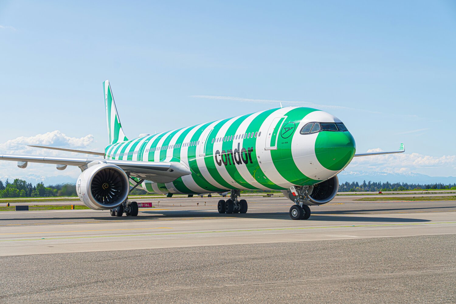 A Detailed Review of Condor Airlines
